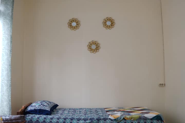 Omah Mbah Manten (Type Kamar Sedang 3 Orang) - Salatiga