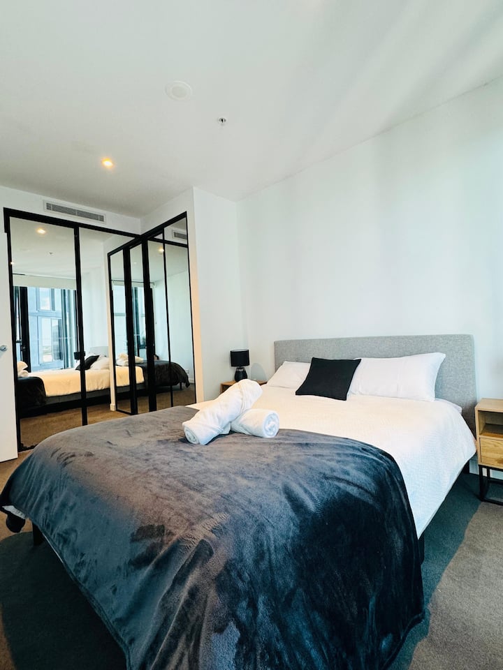 Sweet Home In The Valley - Balmoral