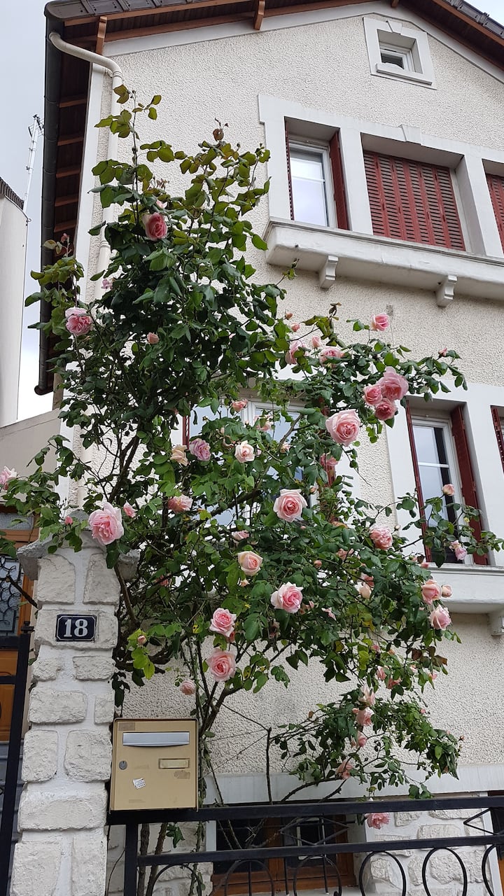 Maison Familliale 140m2 Avec Jardin Proche Paris - Romainville