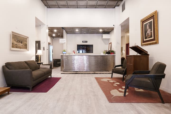 Hotel Room - 2 Double Beds - Boucherville