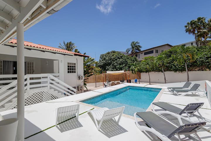 Tropical Apartment With Pool Near Mambo Beach - Curaçao