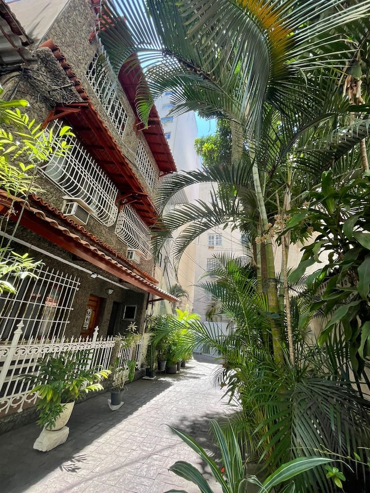 Casa De Vila Aconchegante Em Copacabana - Rj - Ipanema