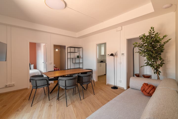 Apartment With Terrace In Sagrada Familia - Barcelona