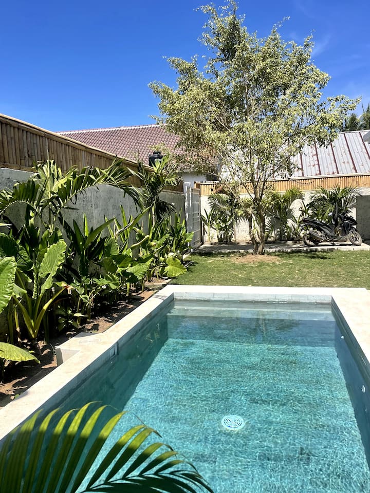 Casa Aurora - 2br W/pool In Central Kuta - Lombok