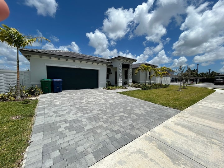 Casa Salvaje Usa - Homestead, FL