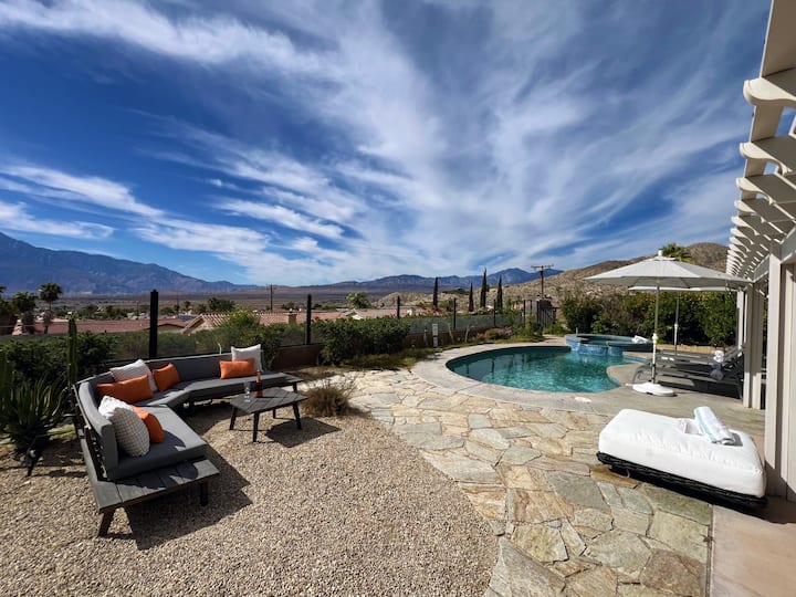 Stunning Views, Designer Interiors, Pool+spa,games - Desert Hot Springs, CA