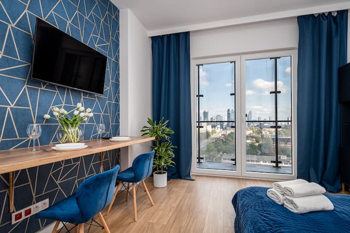 Wola Tower By Perfect Apart 1435 - Warsaw