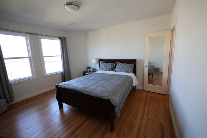 Sunny Room - San Francisco, CA