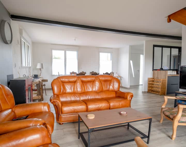 Maison Familiale Campagne Et Mer 3* - Plomodiern