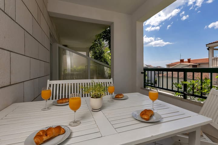Apartment Harmony Of Five A2 - Makarska Riviera