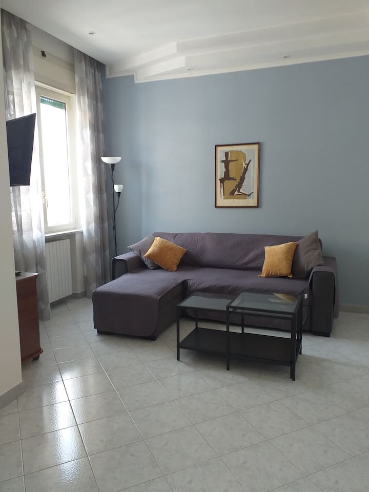 Appartamento Luminoso - Naples