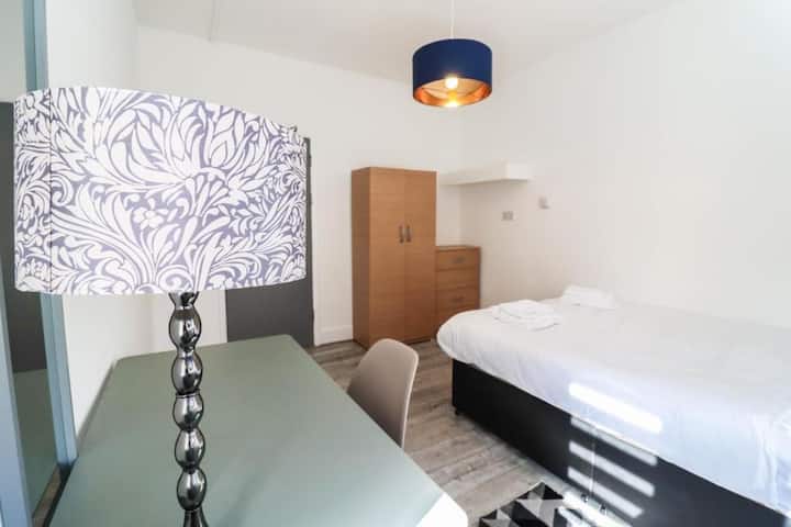 Chambre Majestueuse 6 à Londres - Leyton