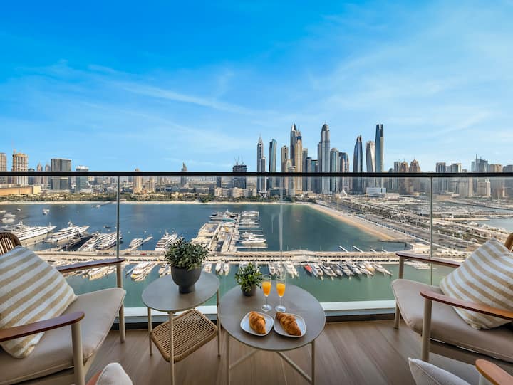 Designer Lux 4-bed | Amazing View On Private Beach - Dubai Marina