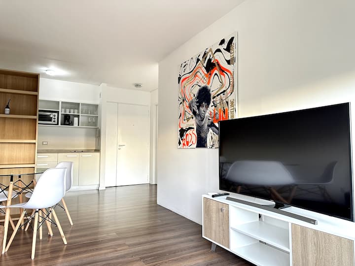 Bright Apartment In High End Building - Argentine