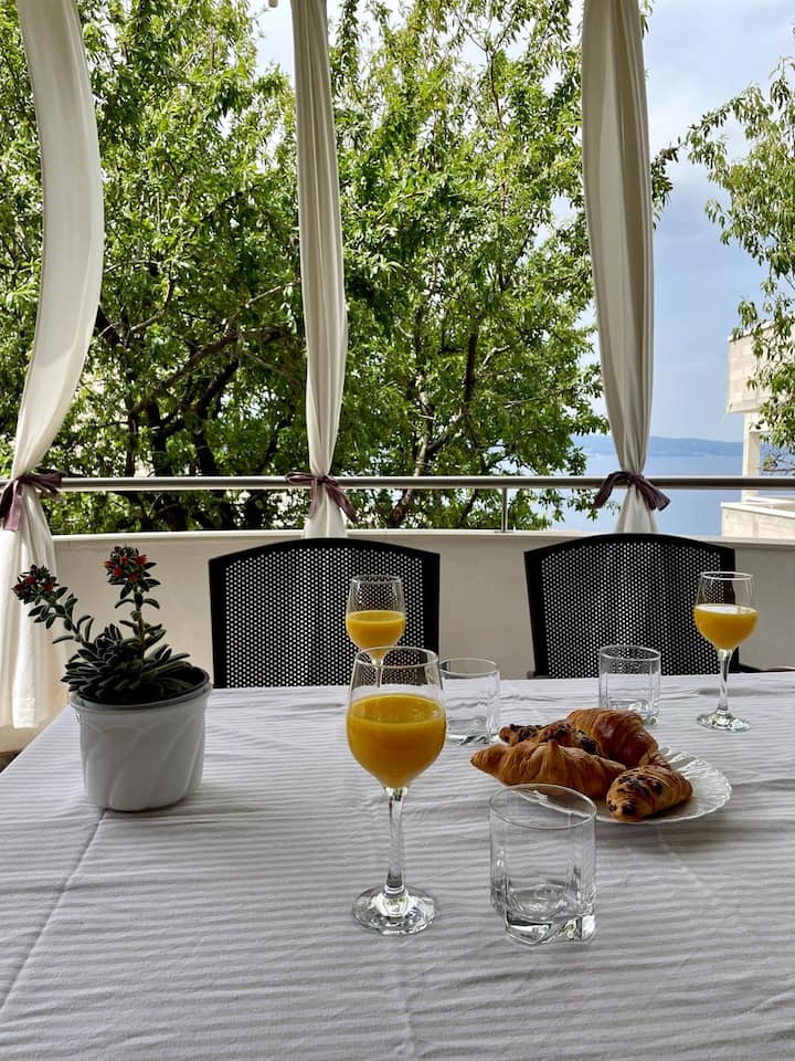 Apartment Gina Near The Sea - Omiš