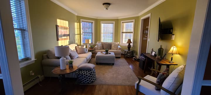 Spacious West Point, Bear Mtn & Hudson River House - Bear Mountain, NY