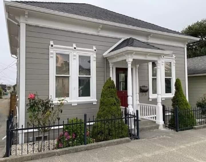 Humboldt Hygge - Eureka, CA