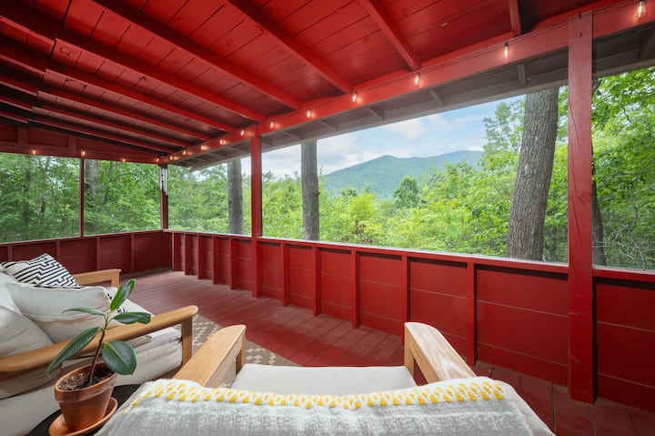 Cabin W/ Mtn View, 5 Min To Blk Mtn, 20 Min To Avl - Black Mountain, NC