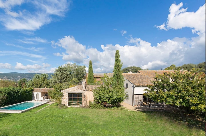 Le Colombier, Mas Du Xviiie - Saint-Saturnin-lès-Apt