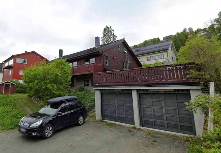 Cosy House In Central Tromsø - Tromsø