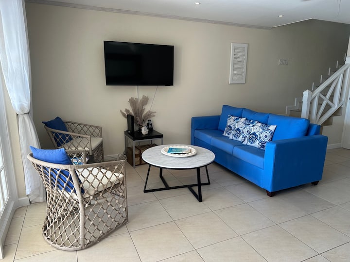 Stunning Caribbean Sea Views & Close To Beach - Barbados