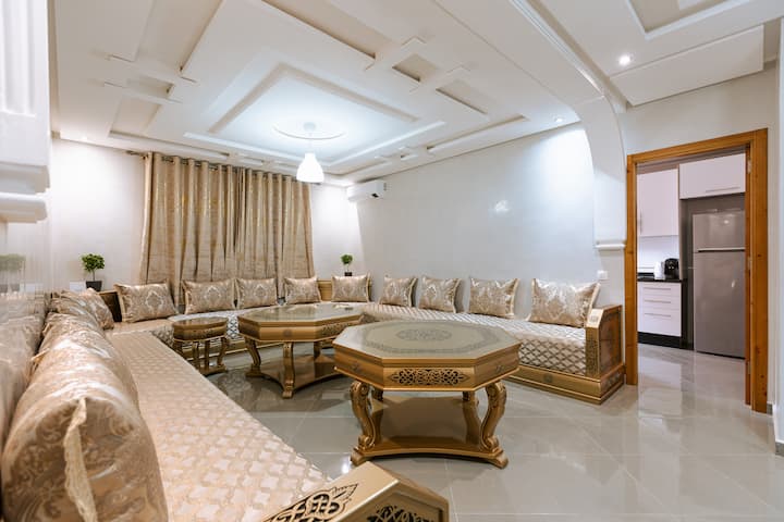 Appartement Confortable, Tranquille, Fiber & A/c - Tétouan