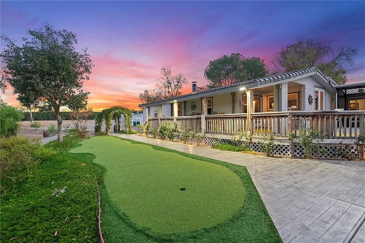 Convenient Wine Country Escape - Temecula, CA