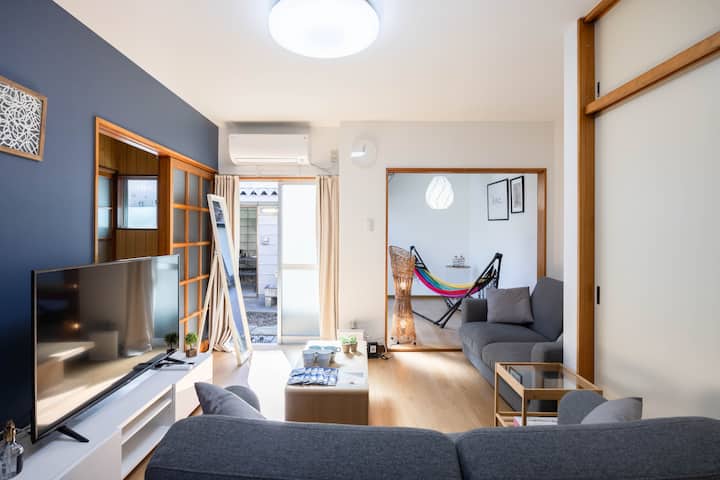 Easy Access To Narita,hnd, Asakusa, And Skytree - 도쿄도