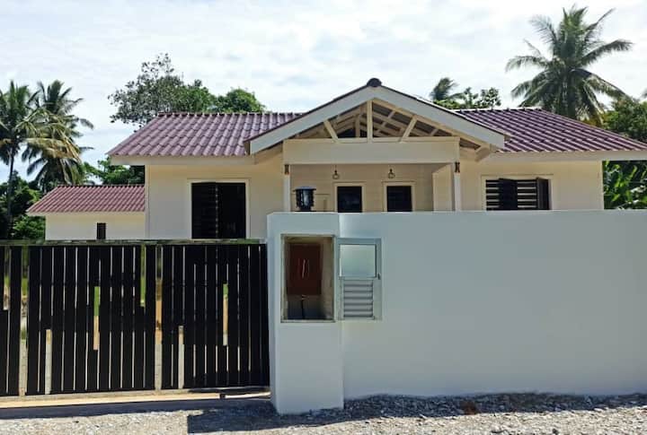 1br Dlx Cottage Nr. Beach @ Zulanie's Pool Cottage - Bachok