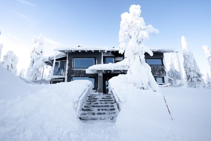 Mastonhovi - Finland