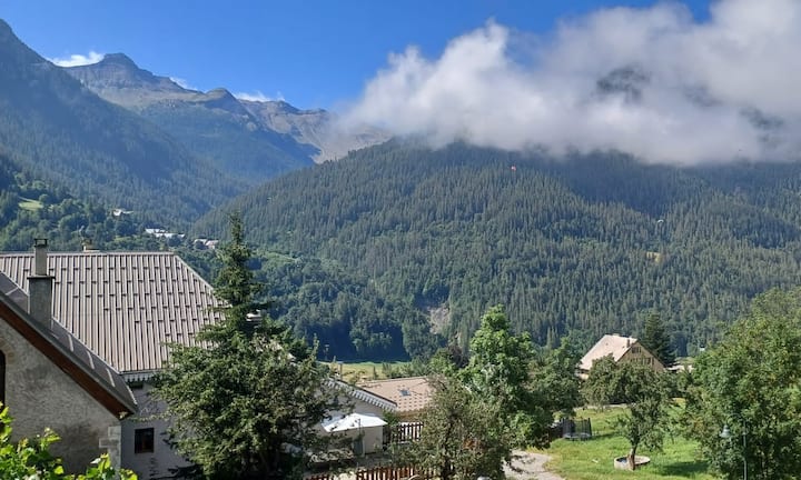 Nature - Authenticité -   Vue Et Balcon
 Plein Sud - Orcières
