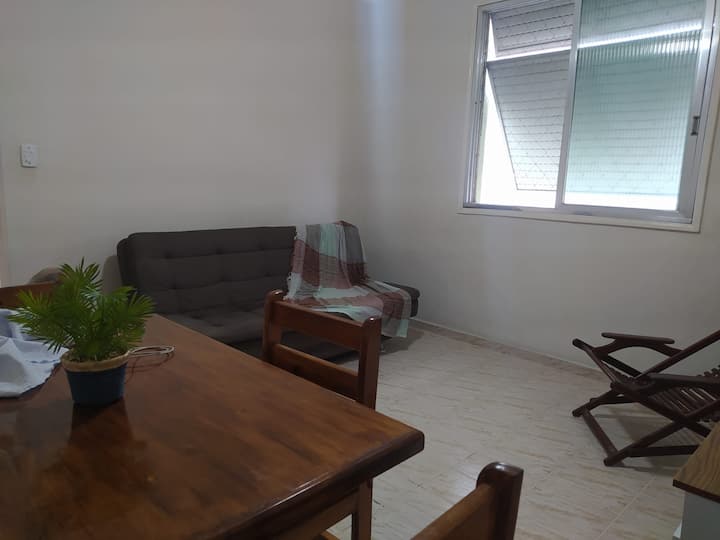 Prédio Em Frente A Praia C/ Garagem! - Santos