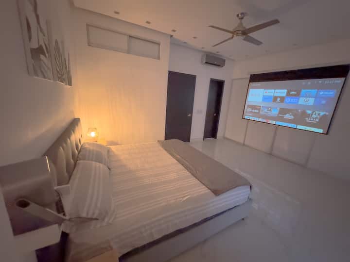 Luxury 2bed/2bath Ph, Steps From Mall Viva. - Barranquilla