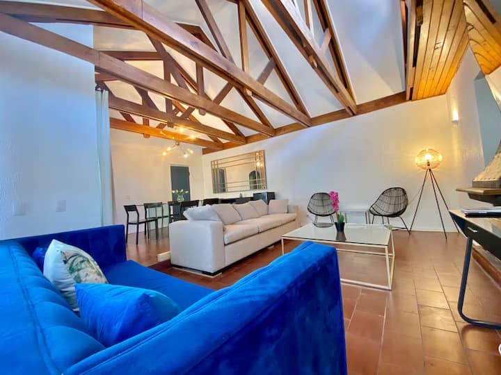 La Mejor Casa Del Centro - Segura Y Cerca De Todo - Chillan