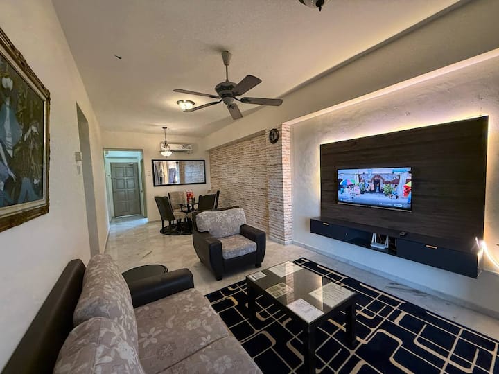 Isaac 3 Bedroom Seaview Suite @ Glory Beach Resort - Port Dickson