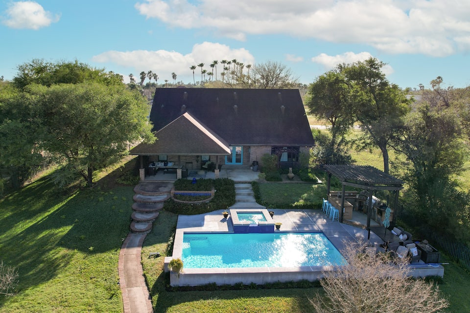 Arroyo City Vacation Rentals & Homes - Texas, United States | Airbnb