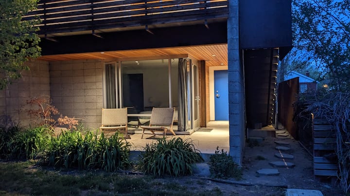 Modern Mother-in-law In Midtown! - Reno, NV