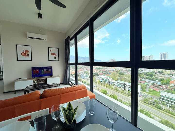 Urban Cityview Corner, Seaview Pool Georgetown B17 - George Town