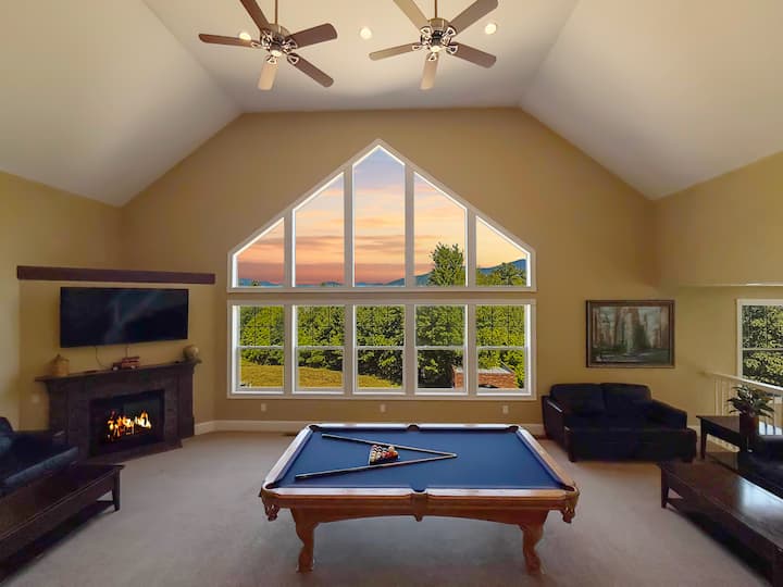 92 Locust Lane | 16 Bdrms, Sleeps 34, Pool, Hottub - North Conway, NH