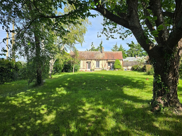 Maison "Chez Jeannine" Avec Jardin - Damville