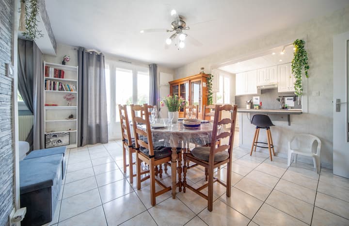 Appart 75m² 2 Chambres + Canapé Convertible Aisée. - Chalon-sur-Saône