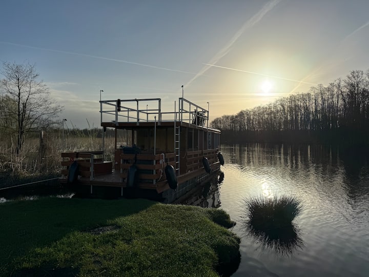 Winniboats - Haus Auf Dem Wasser - Anklam