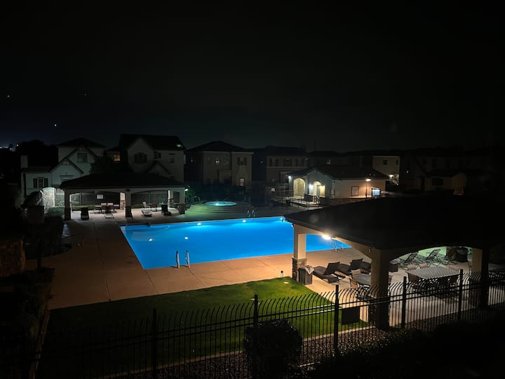 4 Bedroom Home W/pool &Patio Pet Friendly - Mesa, AZ