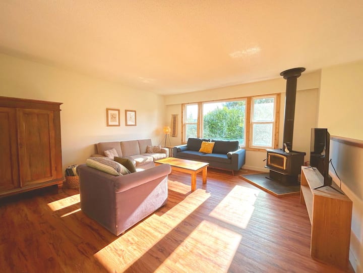 Hilltop Cottage - Ucluelet