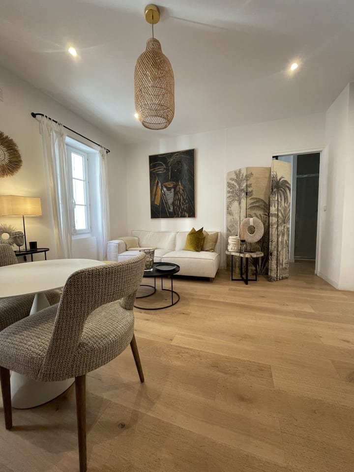 Appartement Au Cœur Du Village - Saint-Tropez
