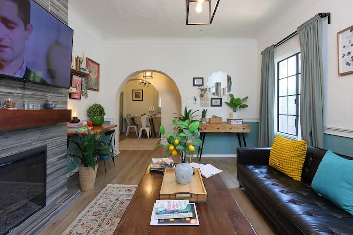 Ultimate Vacation Home 10 Mins Drive To Disneyland - Santa Ana, CA