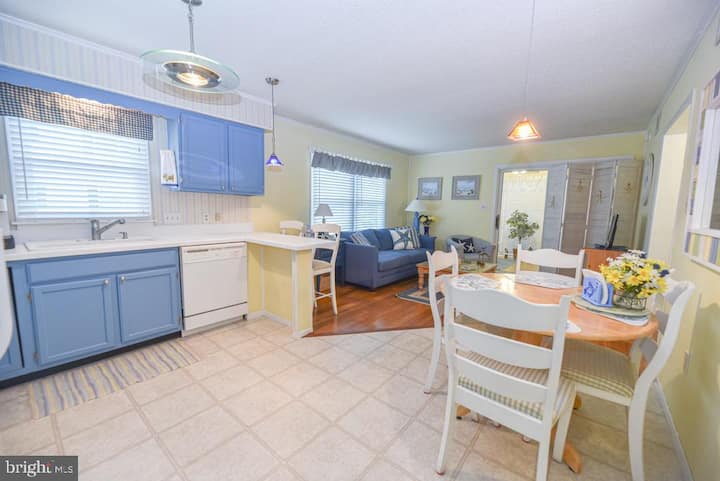 Cozy Condo: 2mi From Bethany Beach - Bethany Beach, DE
