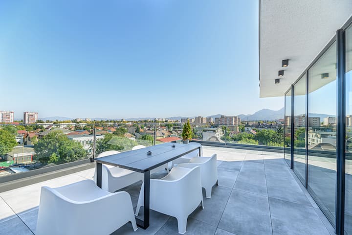 Koa | Aparthotel - Penthouse With Mountain View - ブラショフ