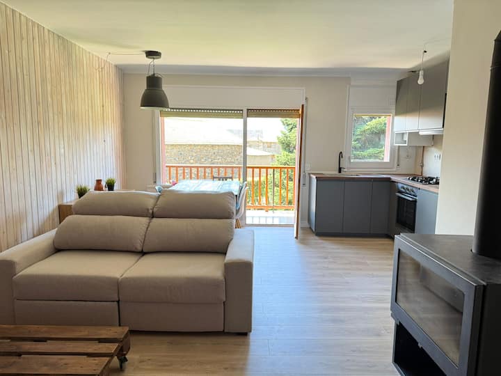 Monísimo Apartamento Para 4 En Llívia - Llívia
