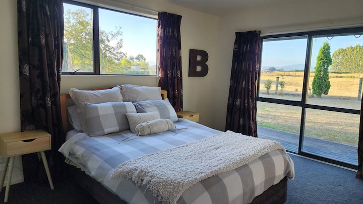 Country Retreat - Pegasus